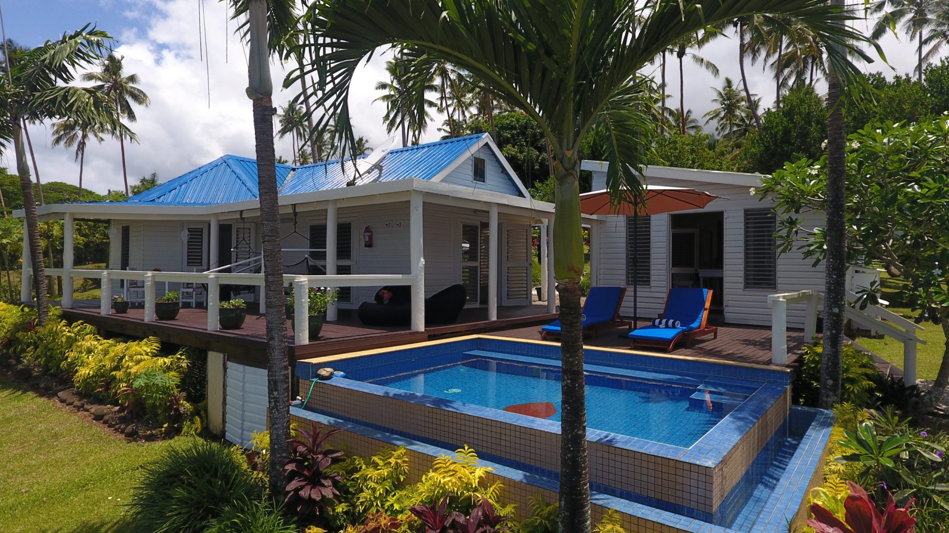 Stay – Lomani Fiji